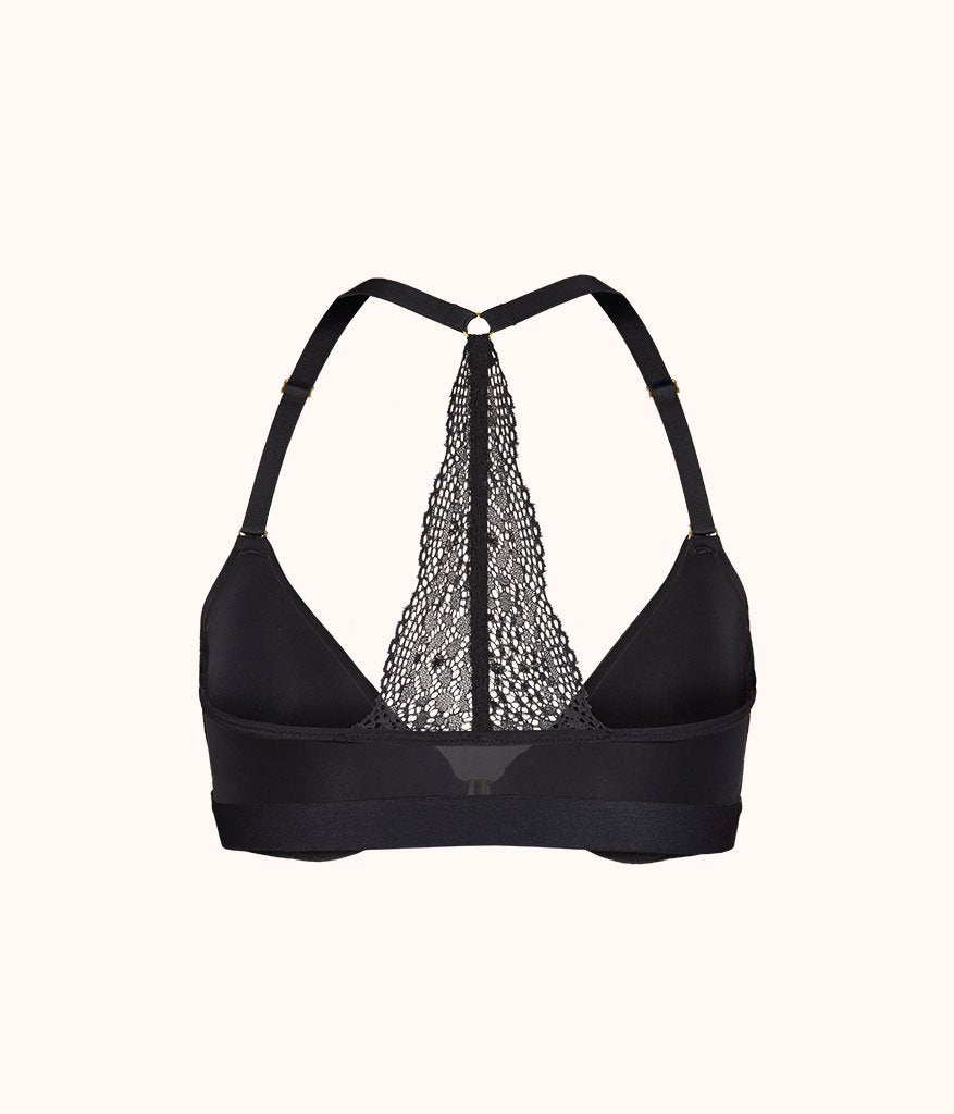 The Front Close T-Shirt Bra: Jet Black | LIVELY